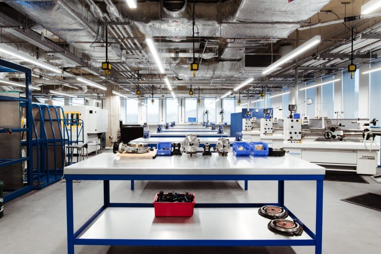 A Glimpse Inside the Verena Holmes Building Engineering Workshop ... A Glimpse Inside the Verena Holmes Building Engineering Workshop ...