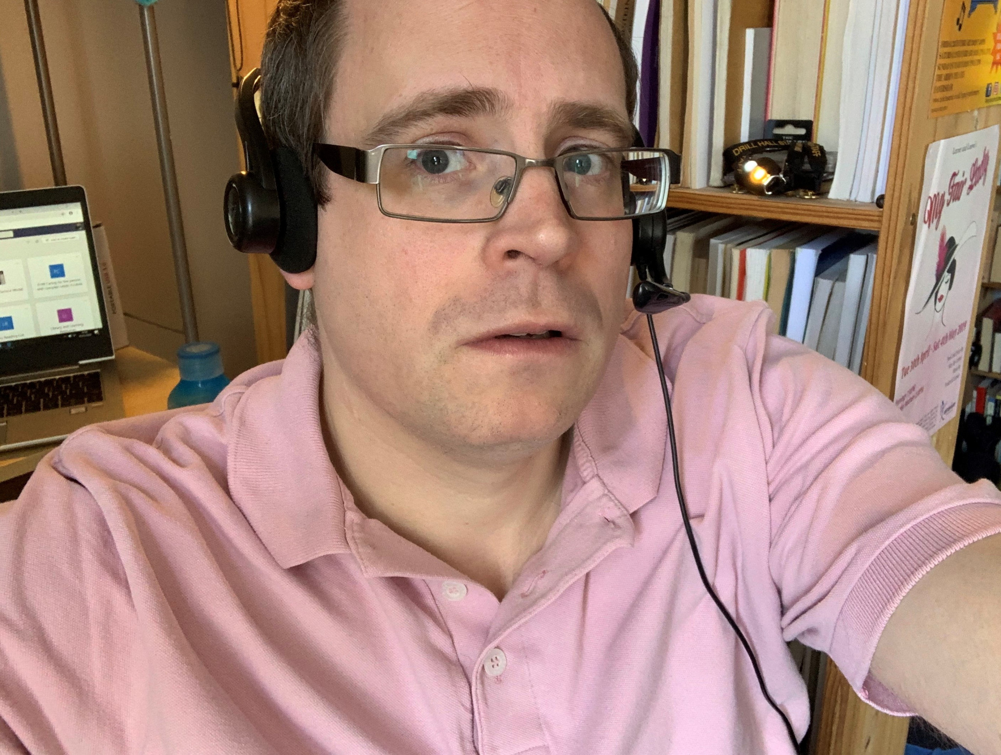 PubMed v MEDLINE | Library